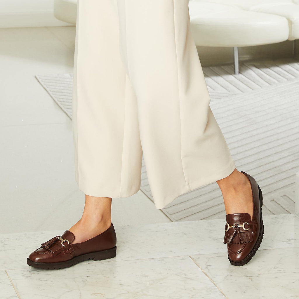 Tanner: Chestnut Leather - Traditional Loafers For Women | Sole Bliss