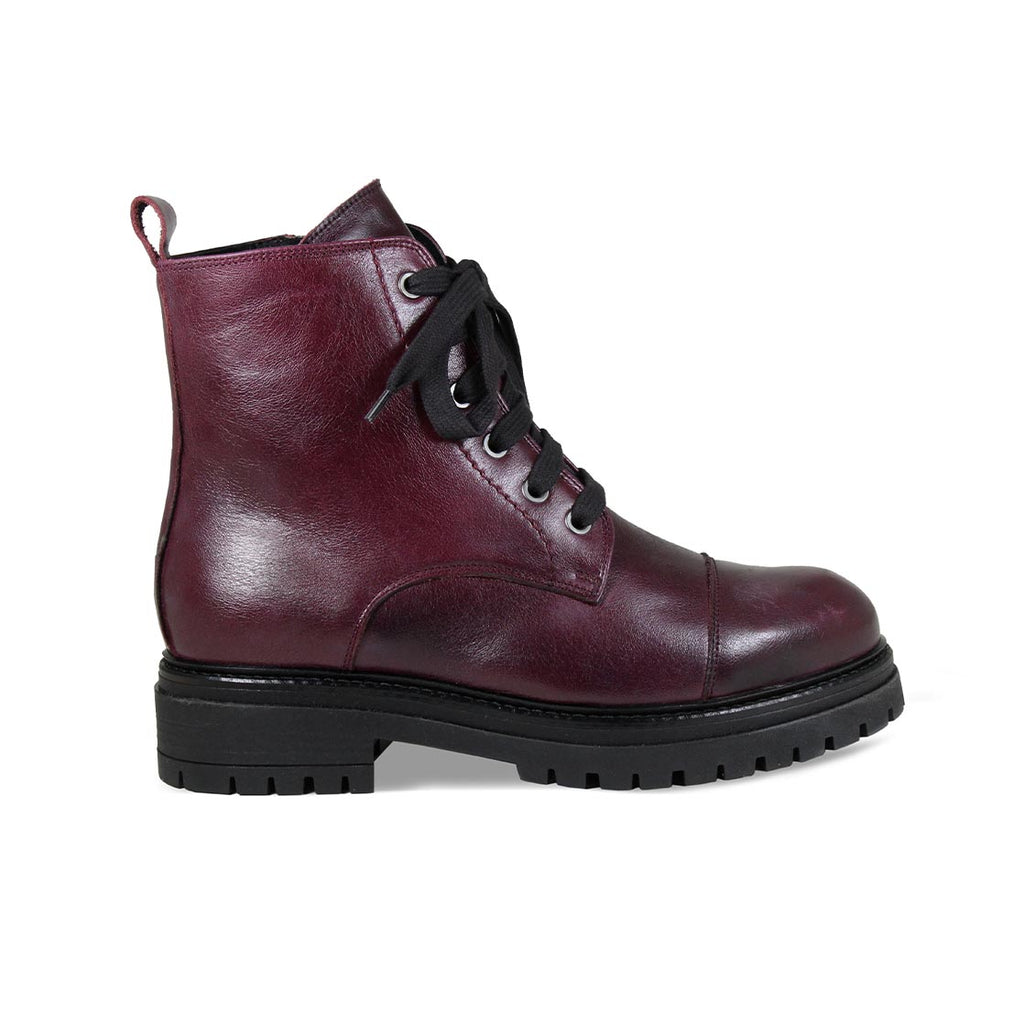 Tread: Plum Leather - Comfortable Hiker Boots | Sole Bliss