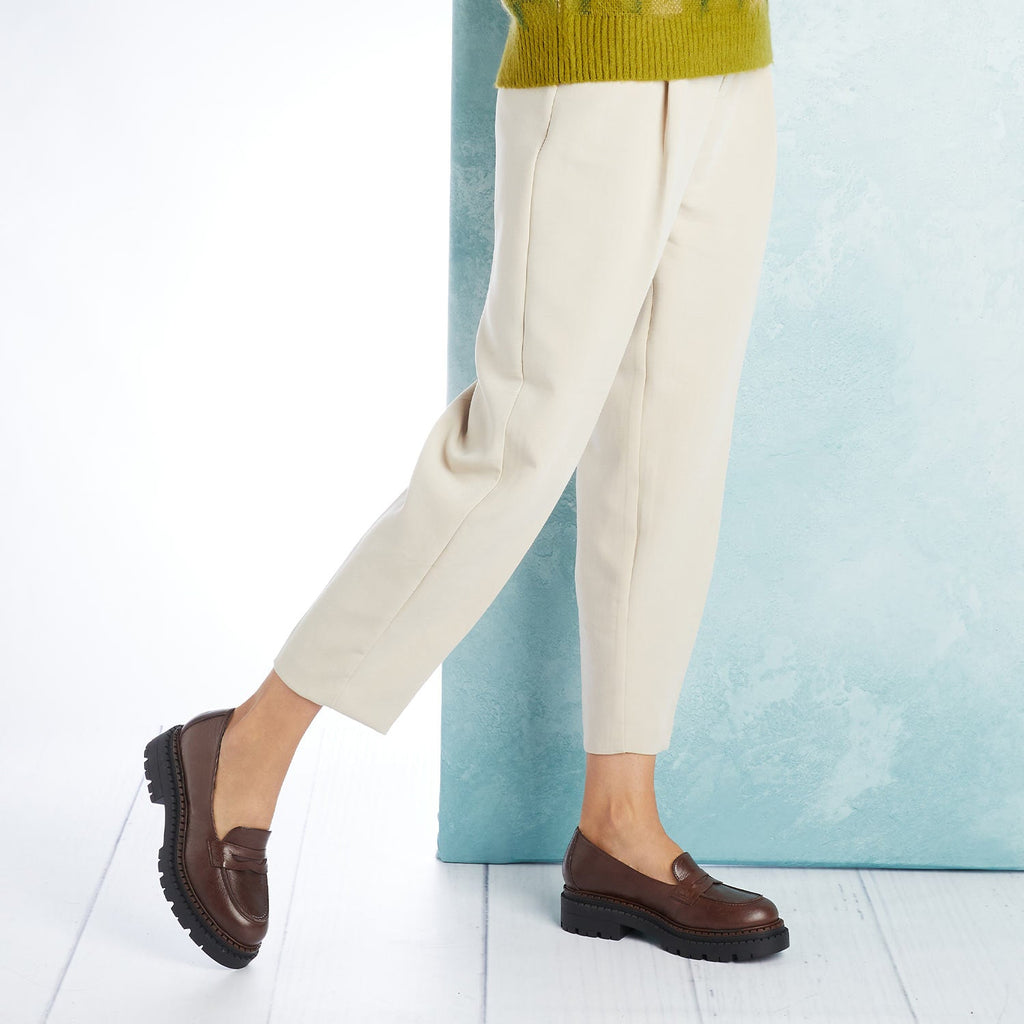 Trophy: Chestnut Leather - Women's Brown Leather Loafers | Sole Bliss